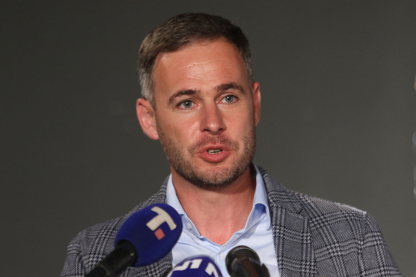 Miroslav Aleksić: Izveštaj o Kosovu je dokaz poraza Srbije - Vesti ...