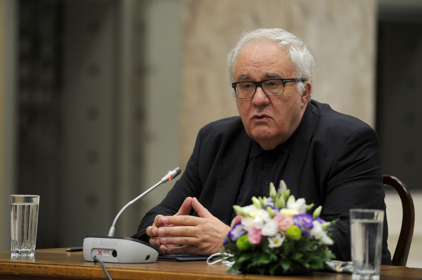 Vladimir Kostić: Nema onih koji bi morali da nas čuju - Vesti ...