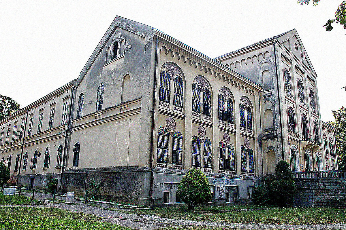 Grad slomljenih arkada - Vreme