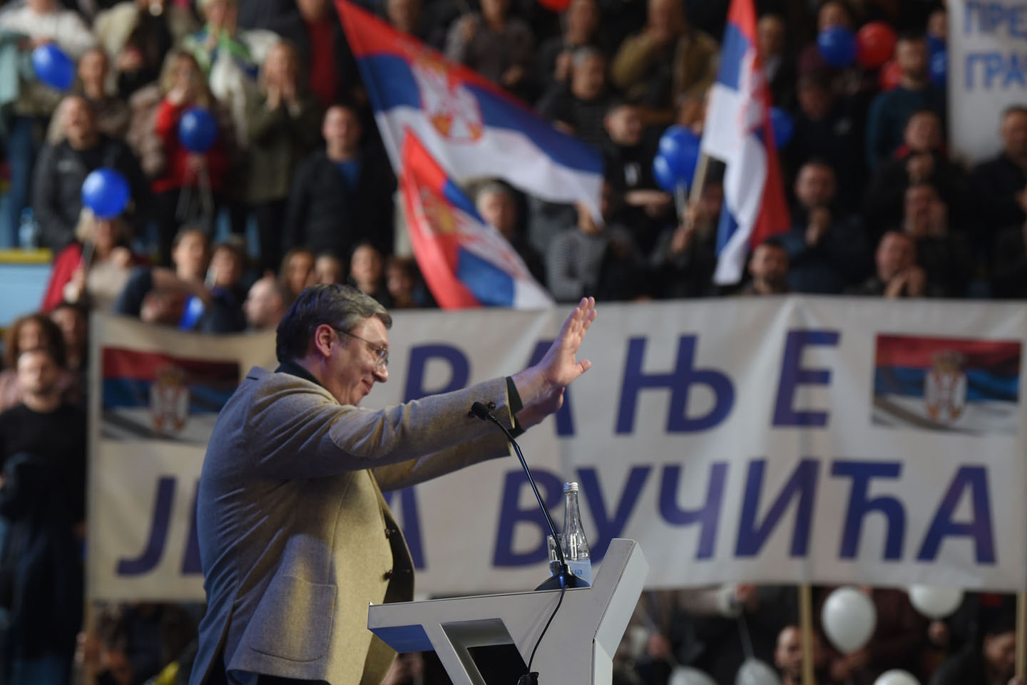 Istraživanje javnog mnjenja: Potpuna dominacija SNS-a - Rejting partija ...